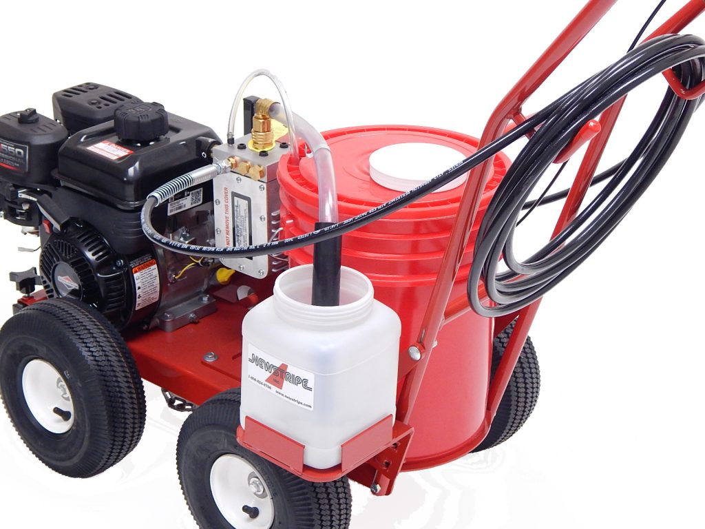 Optional 1-Gallon Cleaning Tank - Newstripe