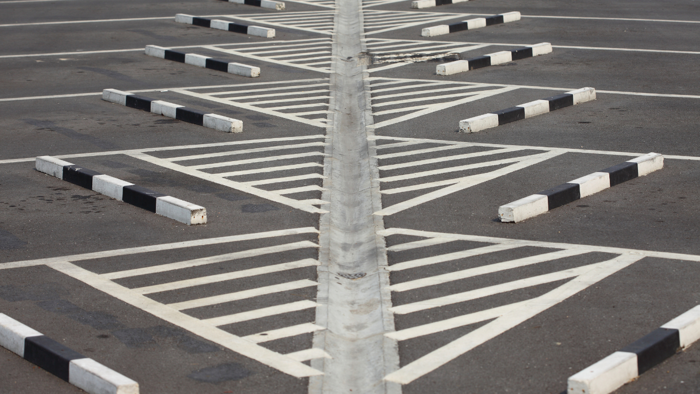 The Ultimate Guide to Parking Lot Stripers for Your Business - Newstripe